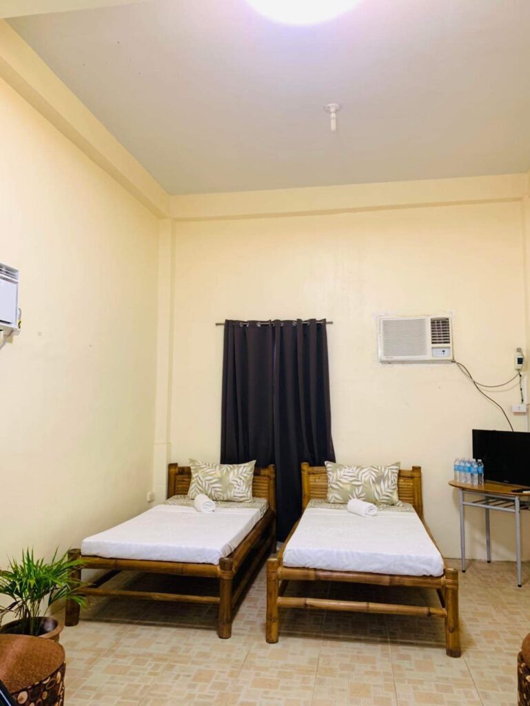 THE 3 ISLAND 1 unit- 1 BEDROOM, KITCHEN, 2 BATHROOM, PRIVATE PATIO ...